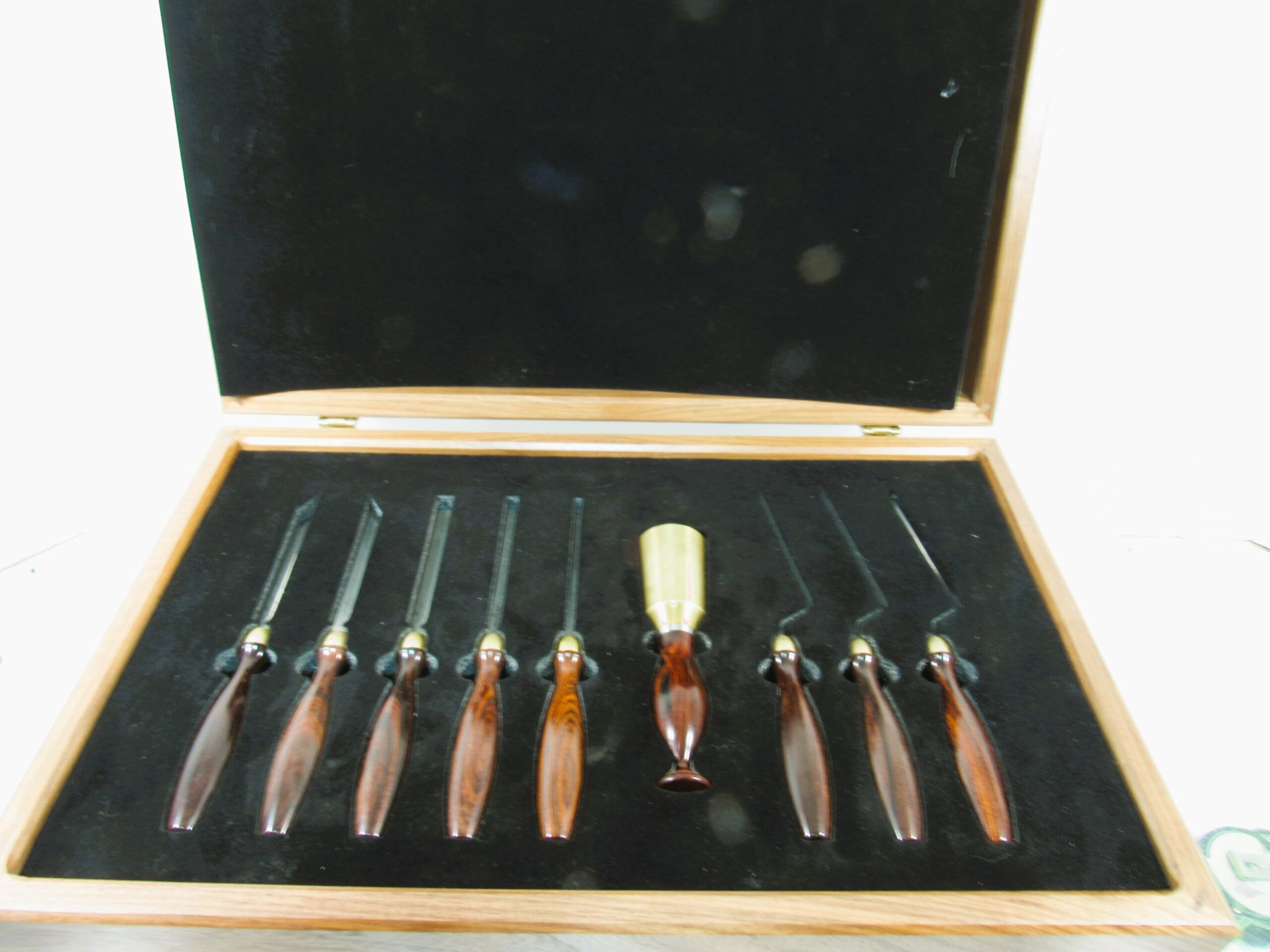 BRIDGE CITY TOOL WORKS CT-13 Nine Piece Chisel Set in Original Walnut ...