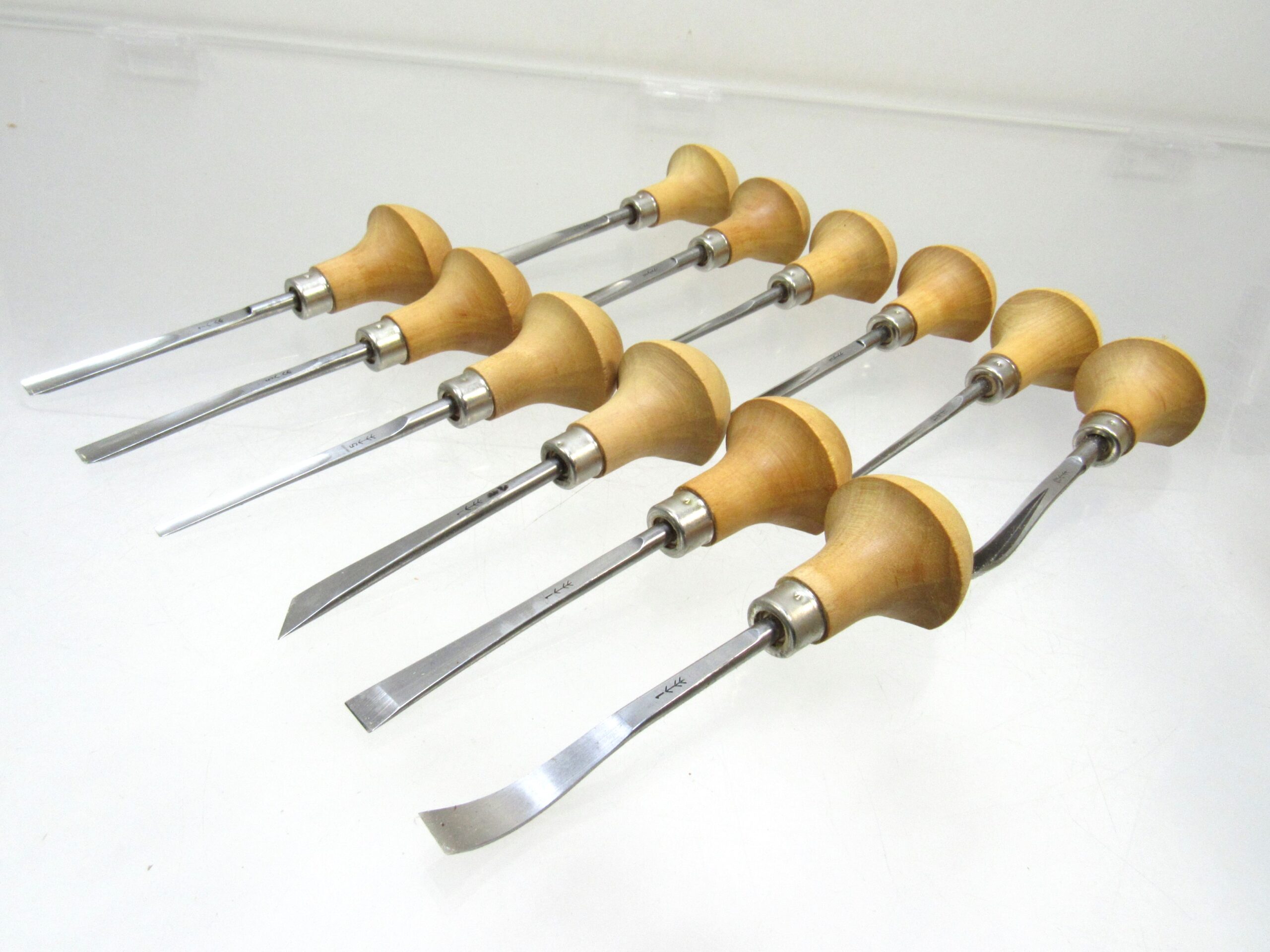 NEW MINT SET OF 12 PFEIL SWISS MADE CARVING CHISELS PALM HANDLE - Michael Rouillard Antique Tools