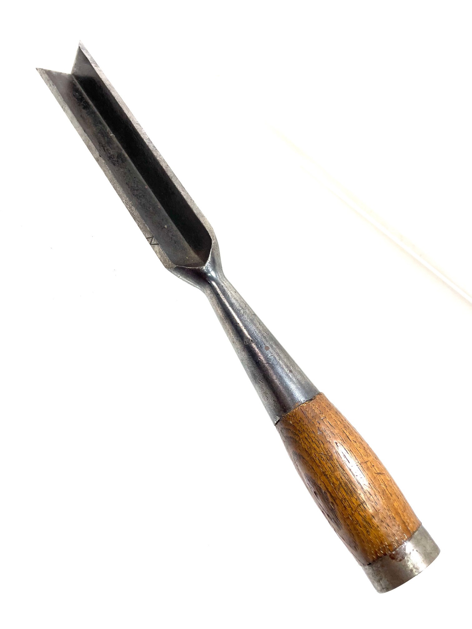 Awesome Ohio Tool Company 1" Wide Corner Chisel - Michael Rouillard ...