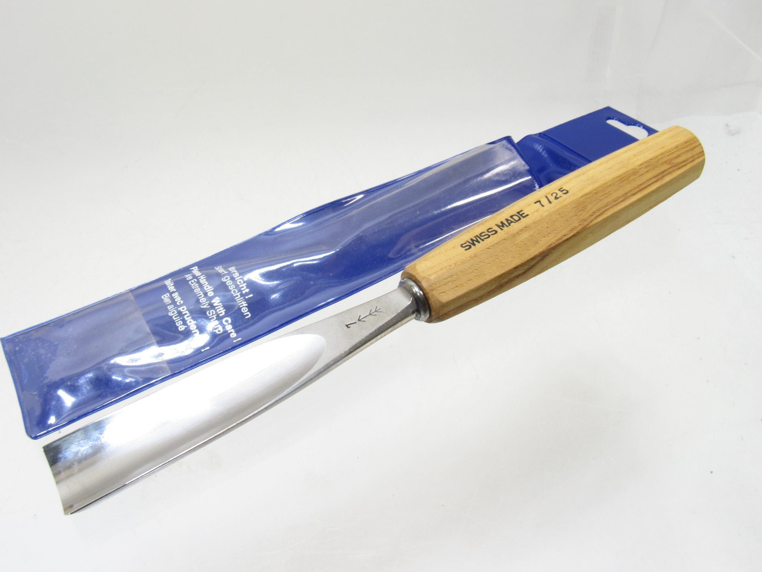 Minty New Swiss Made Extra Large Size 7/25 MM Gouge Carving Chisel 1 ...