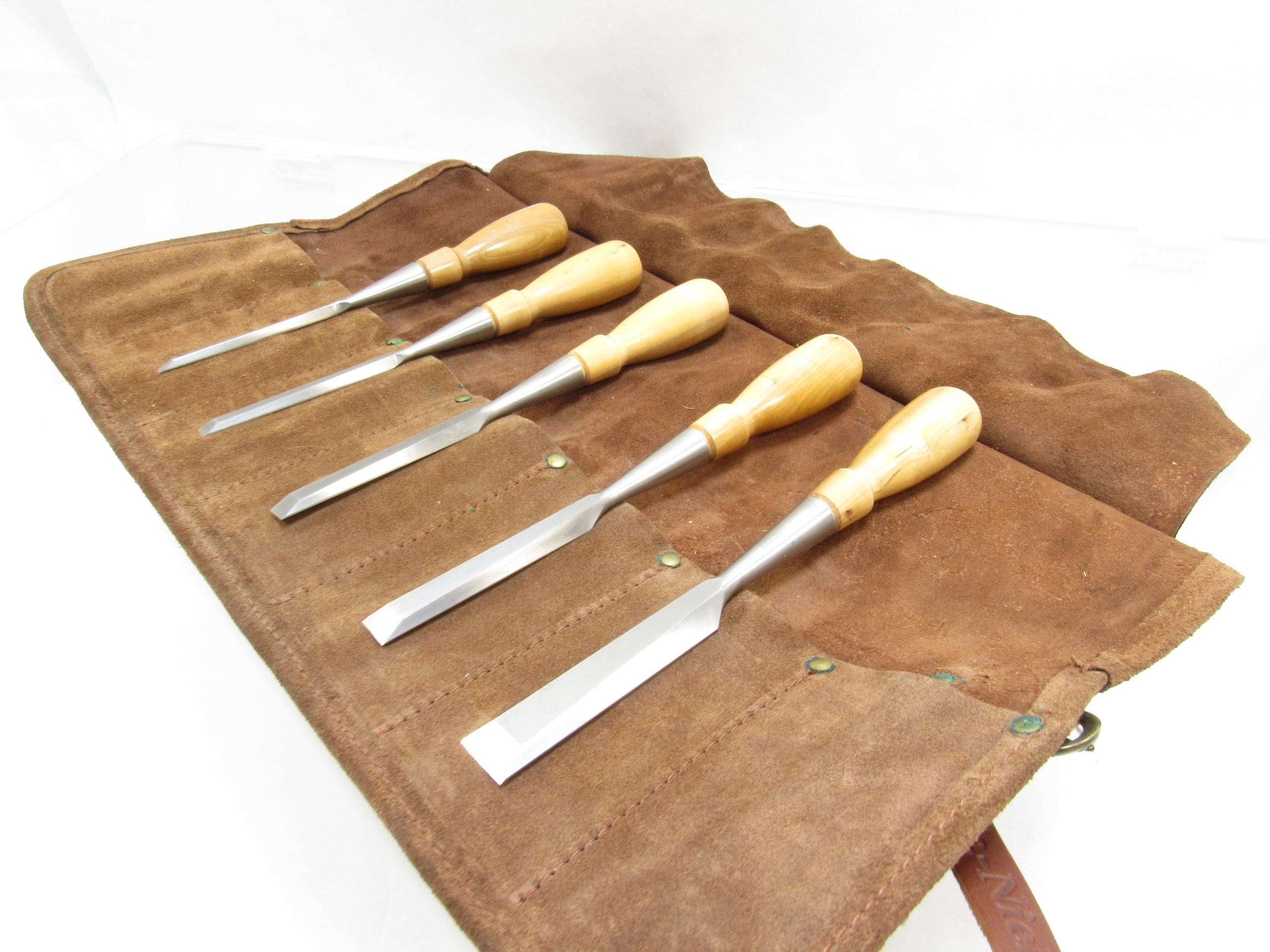 Superb Set of 6 Lie Nielsen Chisels in Tool Leather Chisel Roll 1/8" 1/ ...