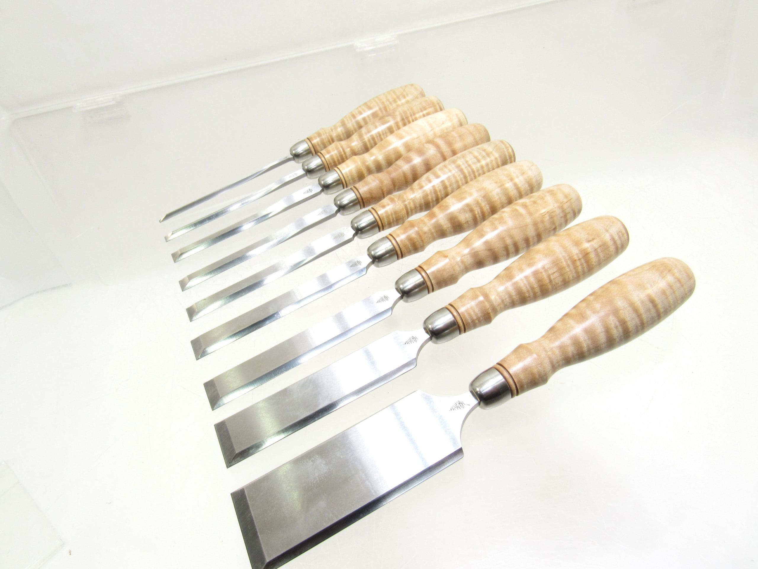 Mint Unused Set Of 9 Blue Spruce Tools Optima Dovetail Chisel In Canvas ...