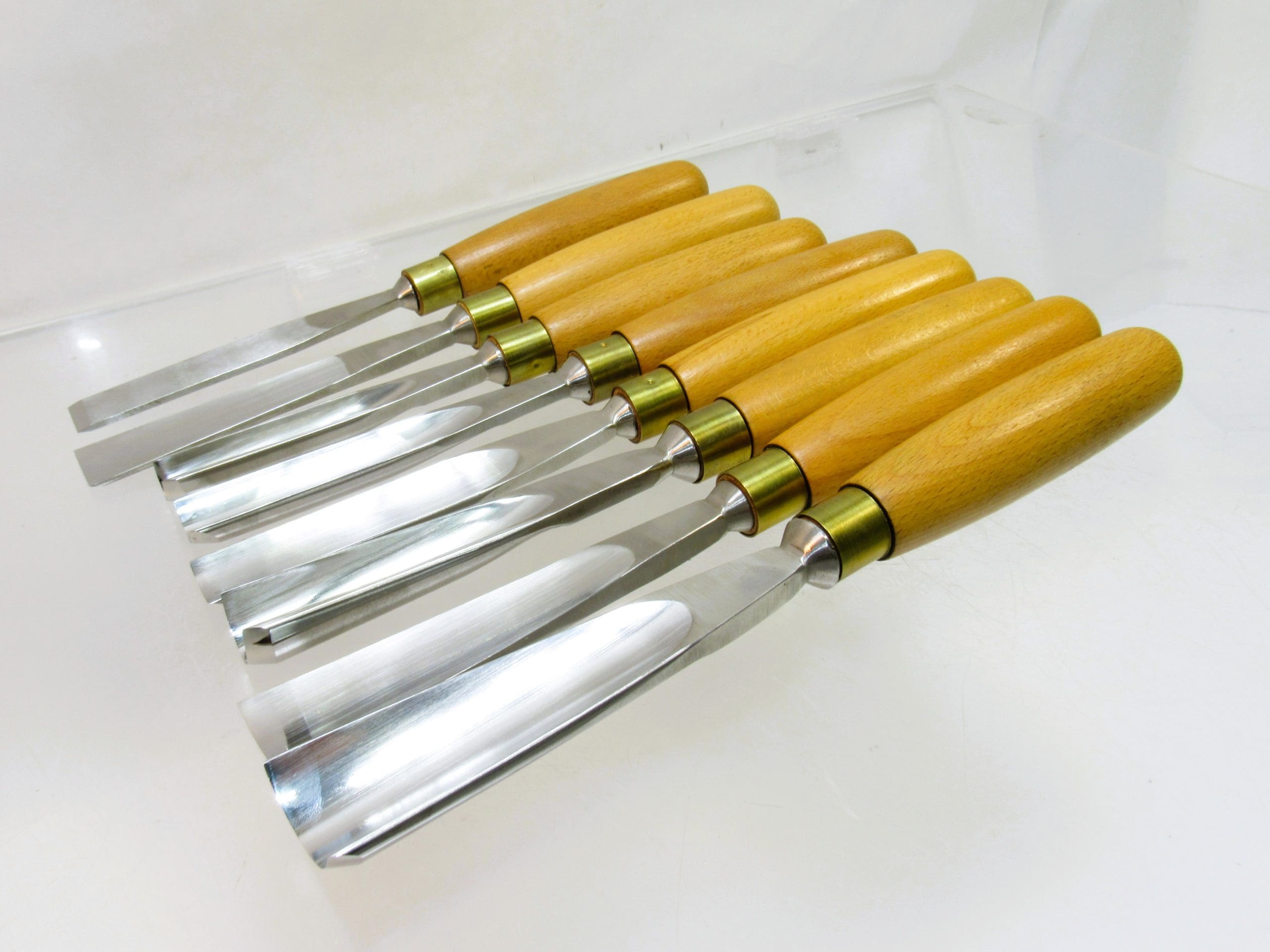 Unused Set Of 8 Extra Large Ashley Iles Carving Chisel Scary Sharp ...