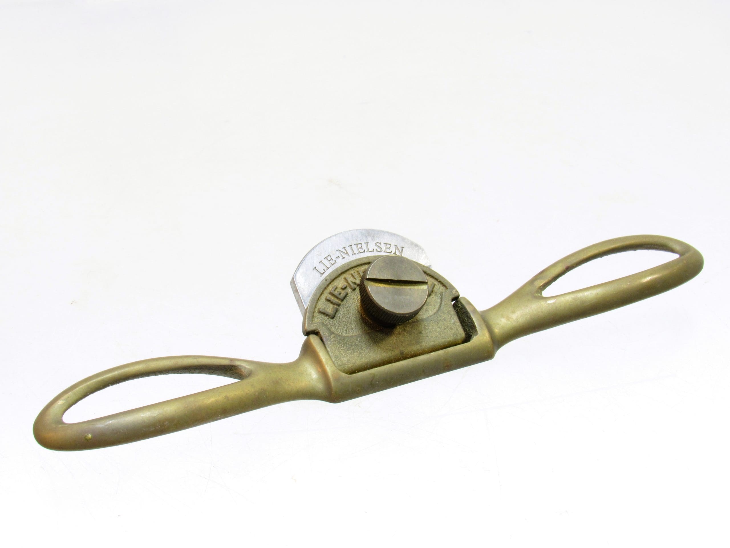 Superb Lie Nielsen Small Flat Bottom Bronze Spokeshave - Michael ...